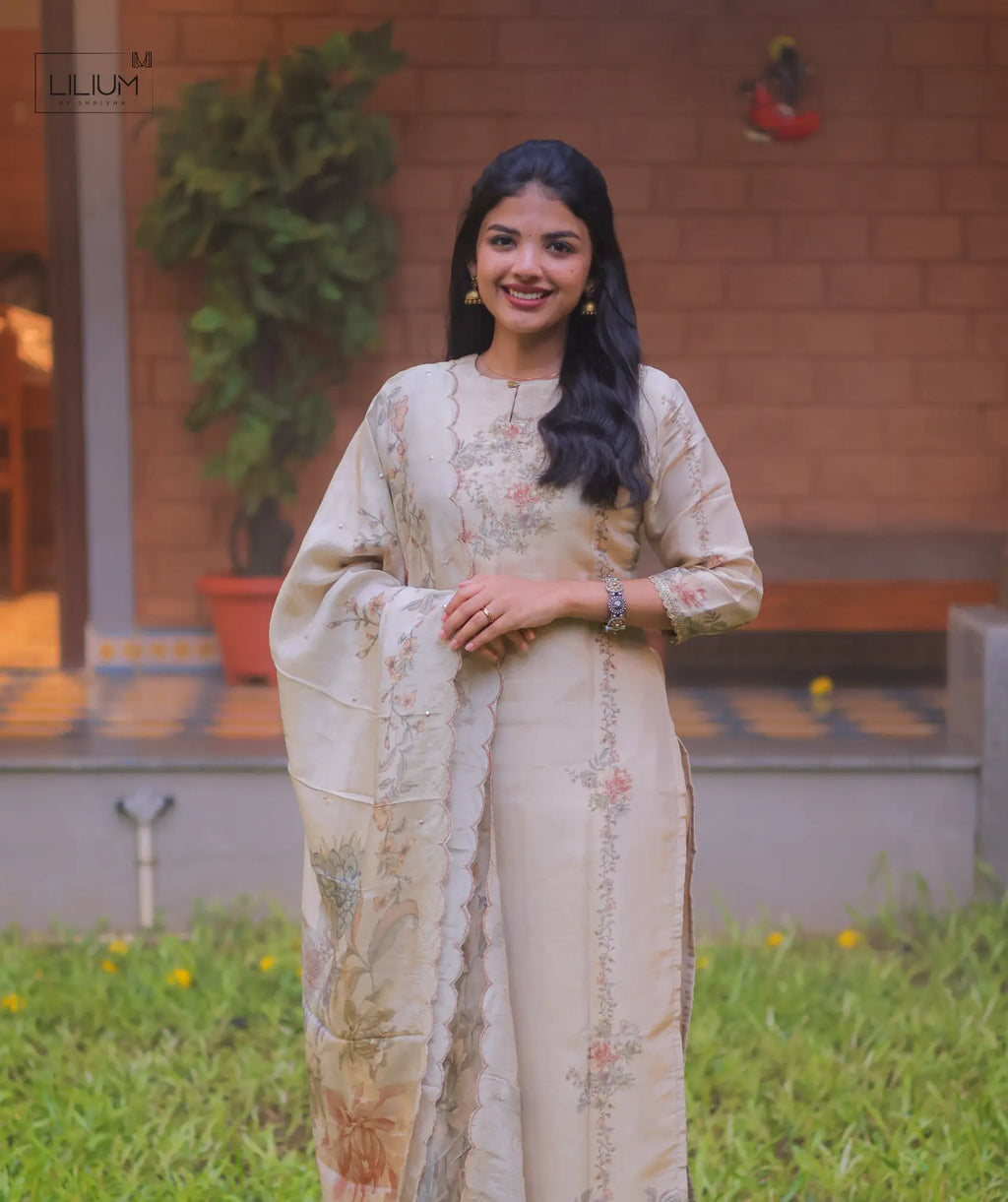 Cream Reverie Tissue Silk Festive 3-Piece Set – LiliumByShrivha